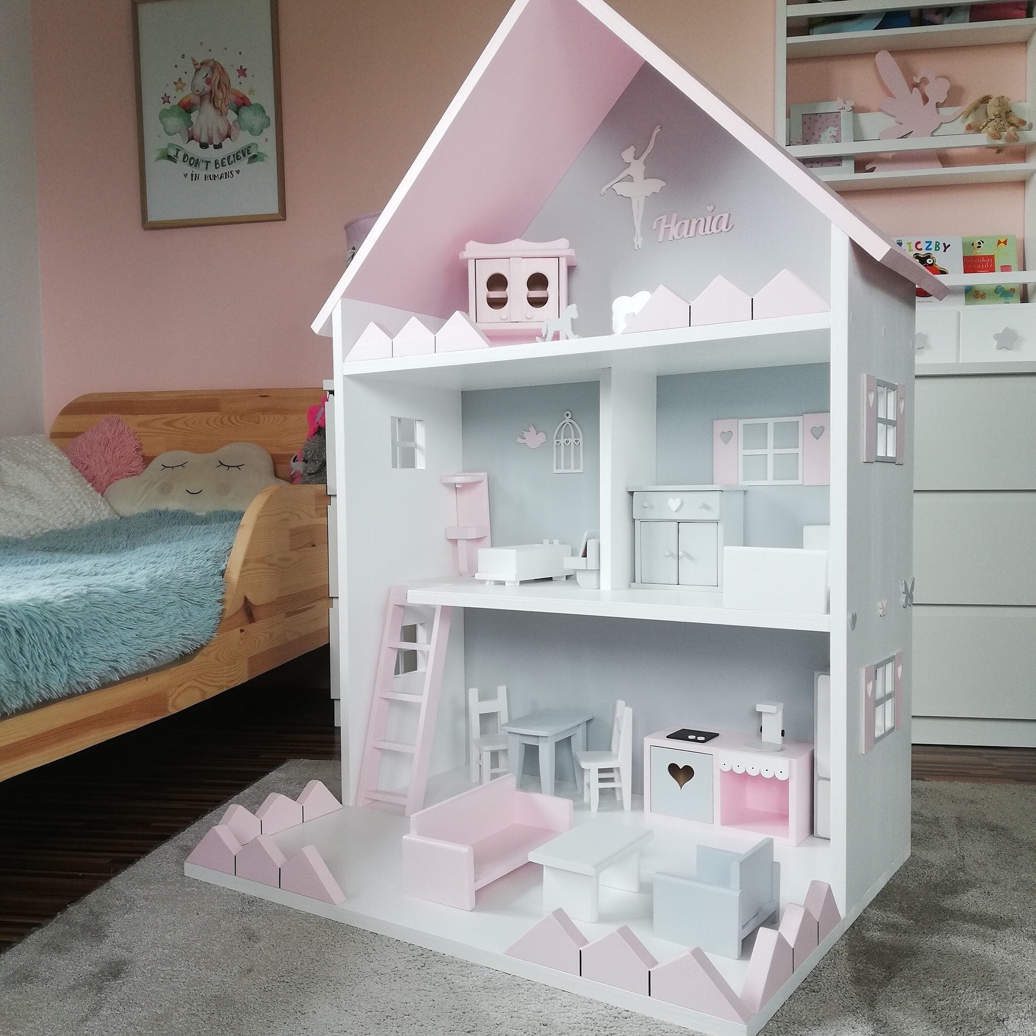 Dollhouses – Treehouse Traders